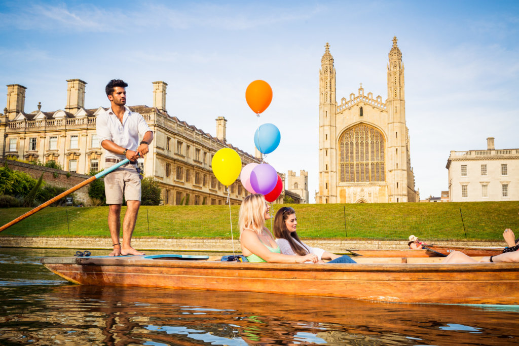 The Best Cambridge Punting Experiences